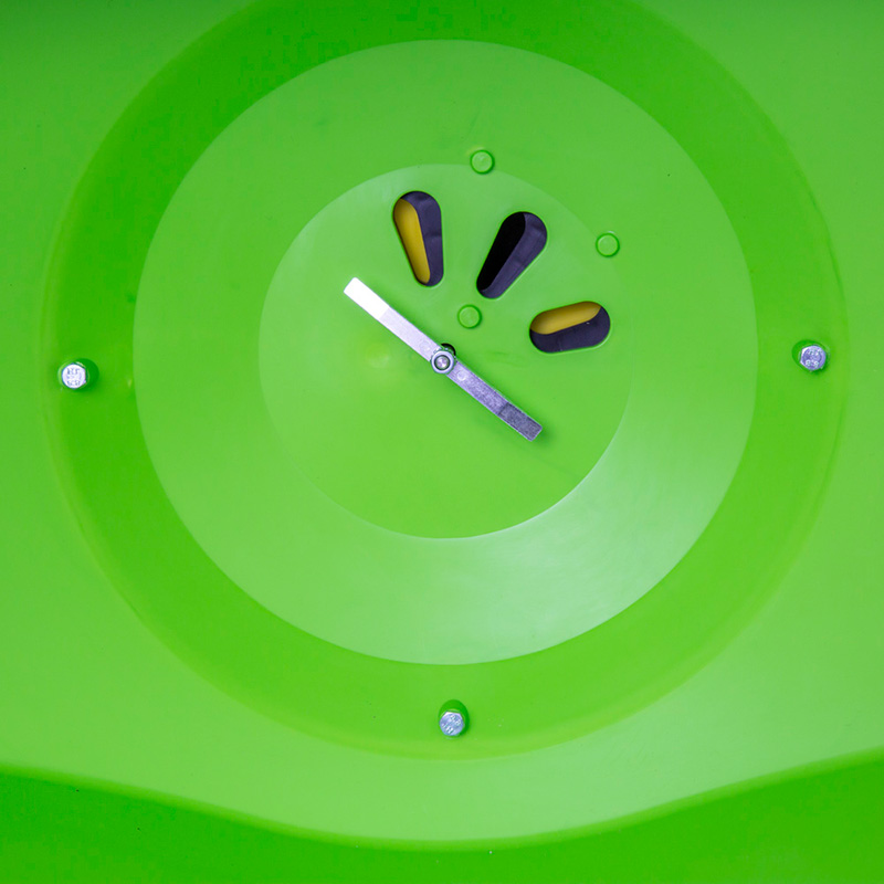 Ewing 80 lb. Pro SRS Turf Spreader - Ewing